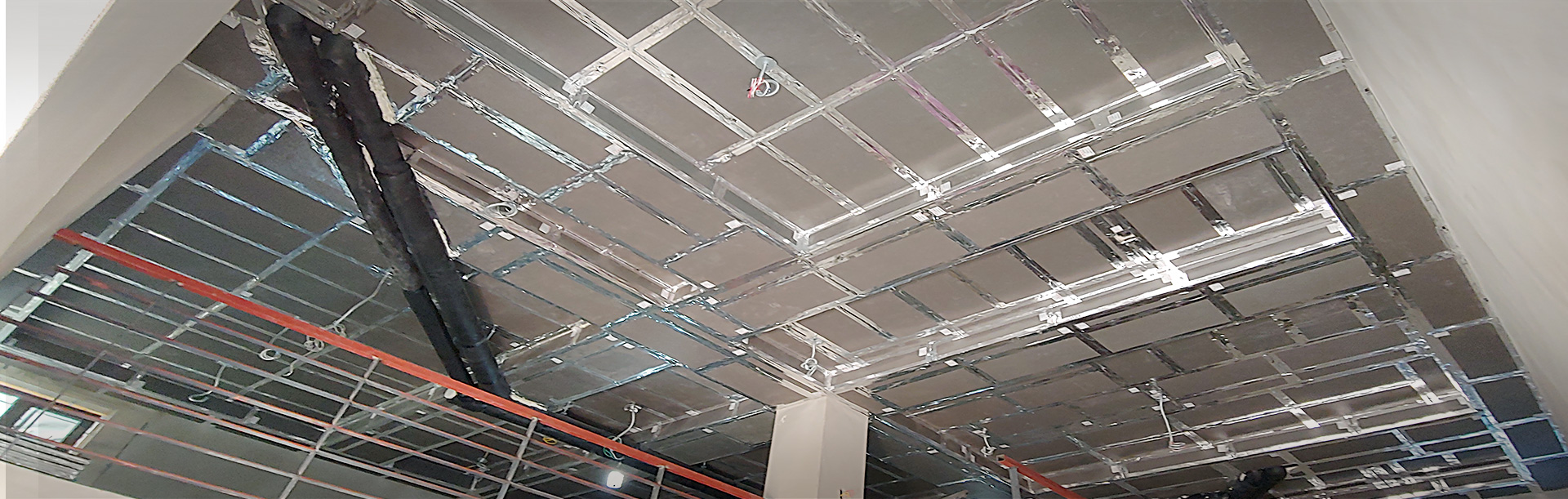 GREEN INSULATOR – GREEN INSULATOR